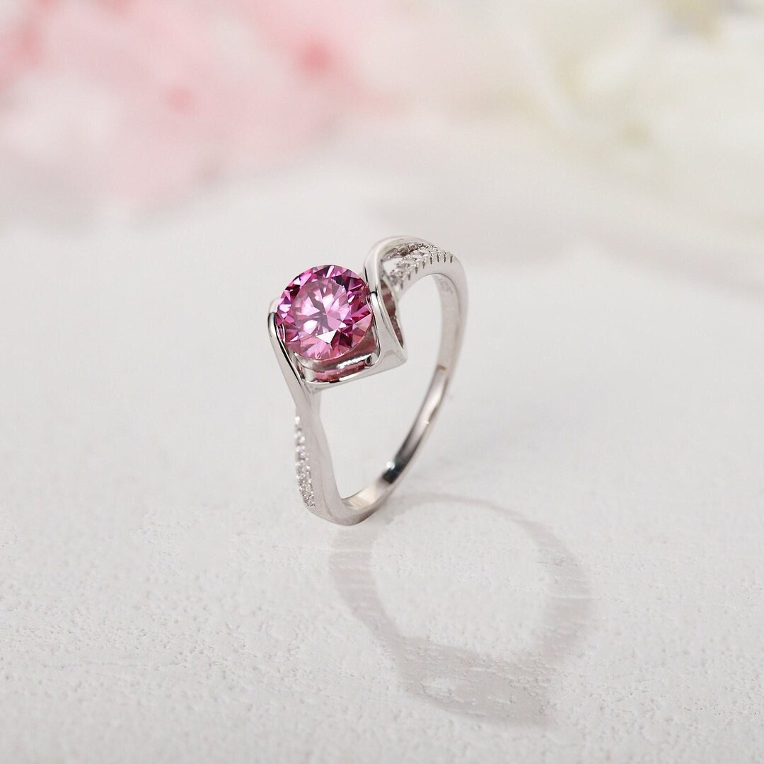Pink Moissanite Engagement Ring，1 Carat Pink Moissanite Wedding Ring ...