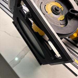 Dewalt DCS391 Adaptor Base / Plate for Circular Saw to Fit Dewalt Guide ...