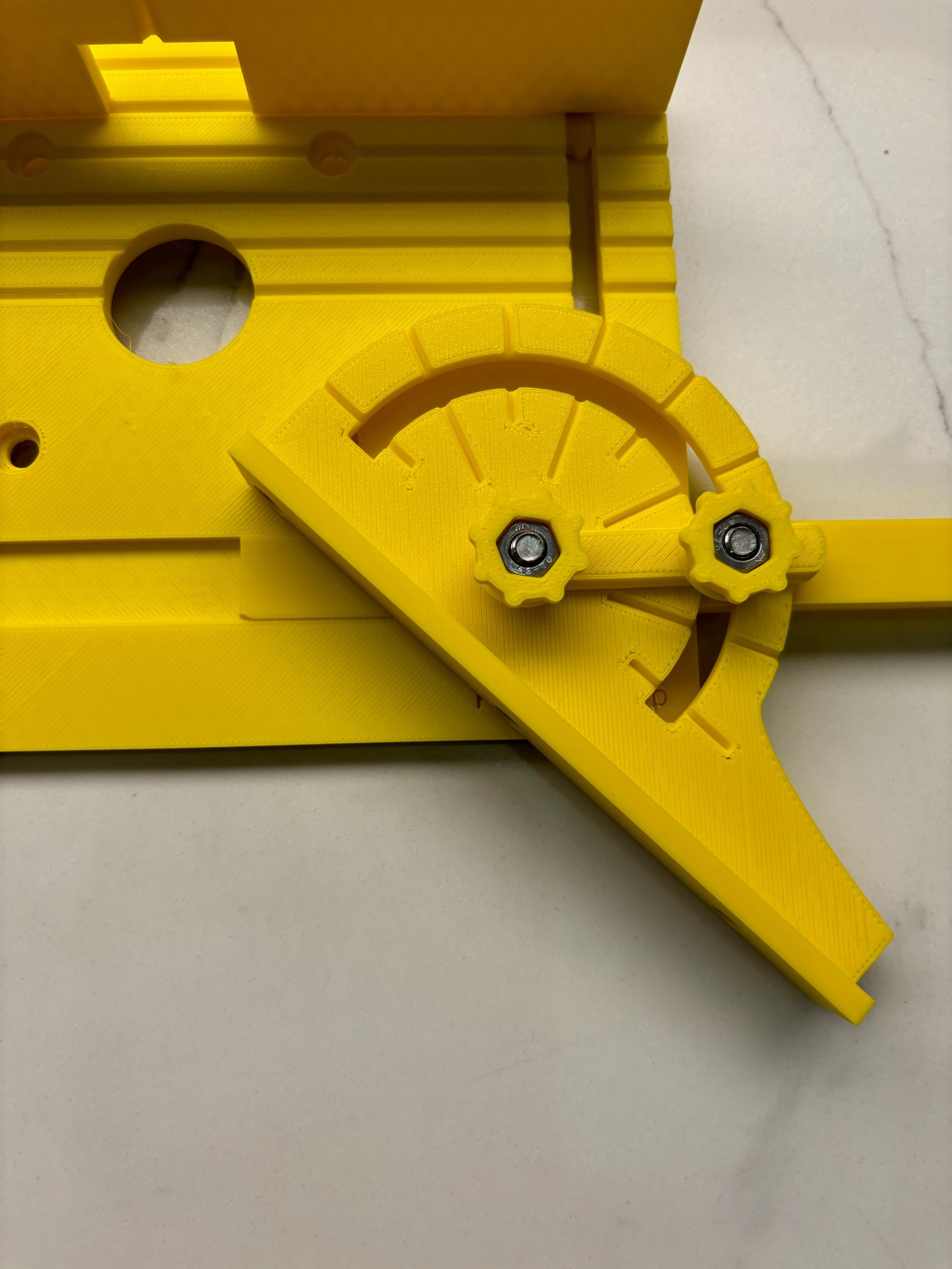 Dewalt Mini Bench Top Router Table Insert With Angle/fence Guide for ...