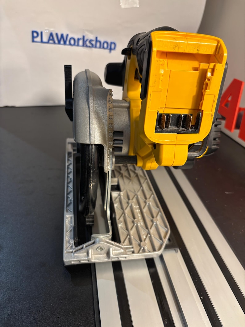 Dewalt DCS391 / DCS565 Adaptor Base / Plate for Circular Saw to Fit ...