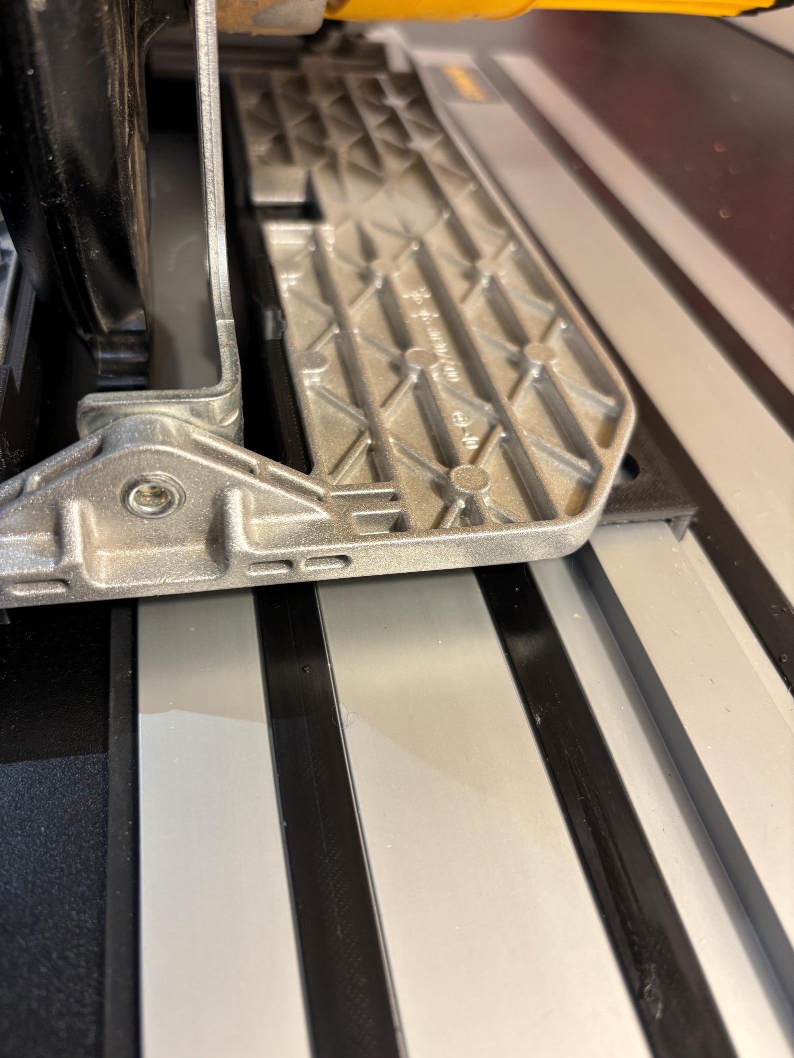 Dewalt DCS391 / DCS565 Adaptor Base / Plate for Circular Saw to Fit ...