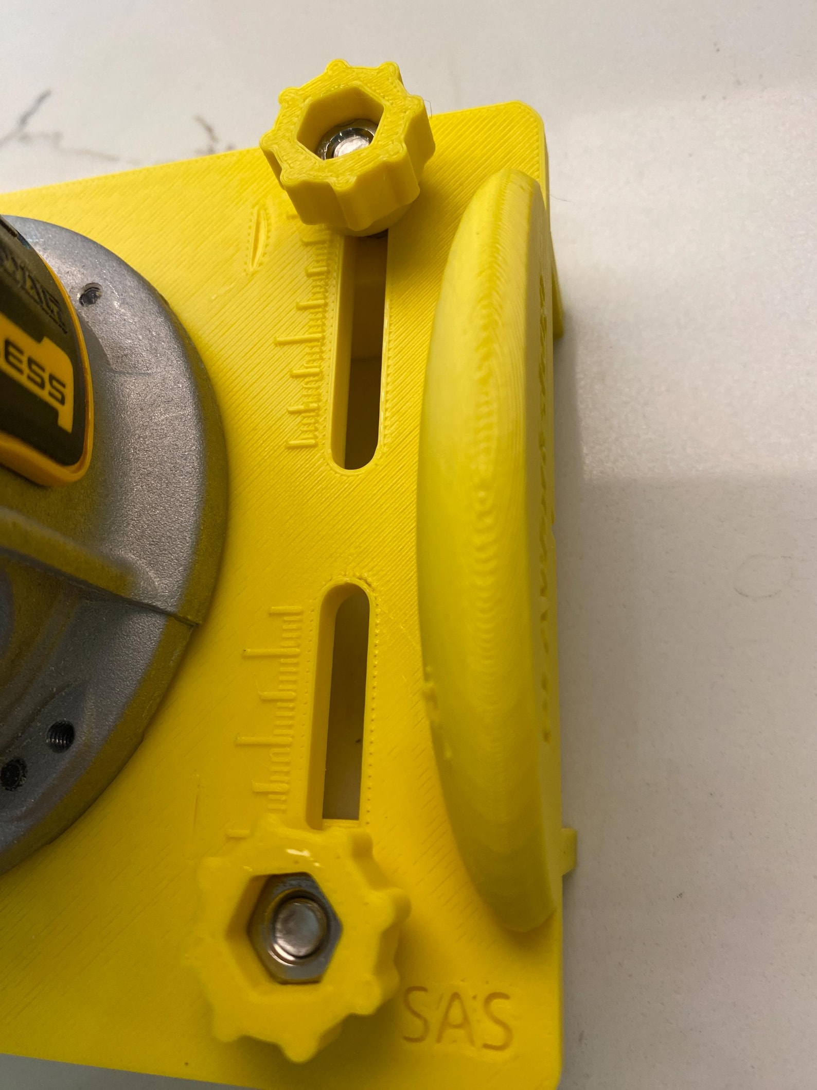 Dewalt DCW600 DWP611 Router Base Jig for Making Mortises / Slot ...