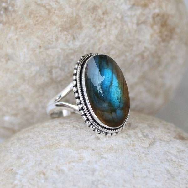 Labradorite Ring - Etsy