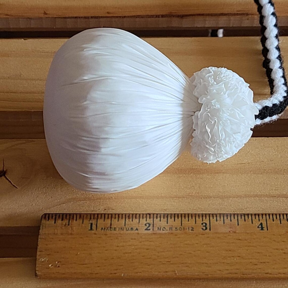 Maori Short Poi Balls - White Taura - Etsy