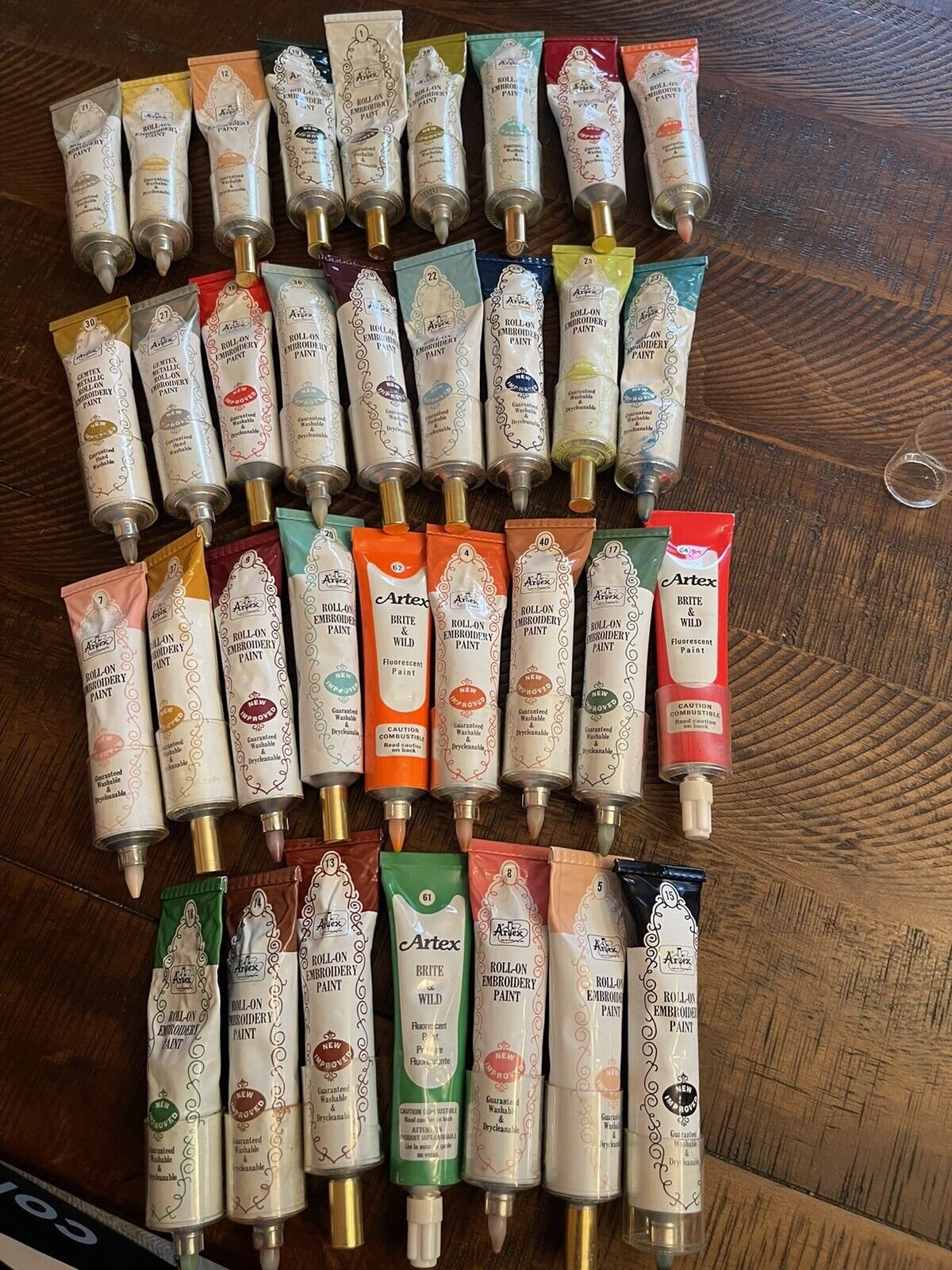 ARTEX TRI-CHEM Liquid Embroidery Paint Sets of 10 With Included Picture ...