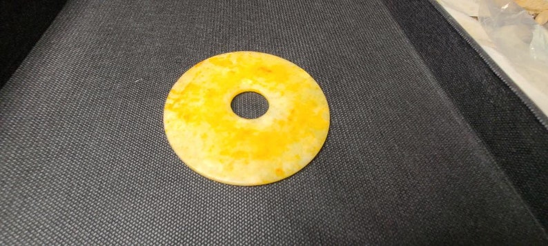 VERY RARE YELLOW Jade. Ancient Yellow Chinese Neolithic Hongshan Period ...