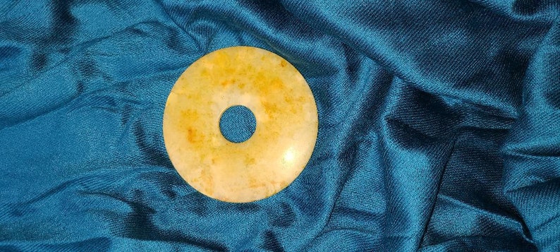 VERY RARE YELLOW Jade. Ancient Yellow Chinese Neolithic Hongshan Period ...