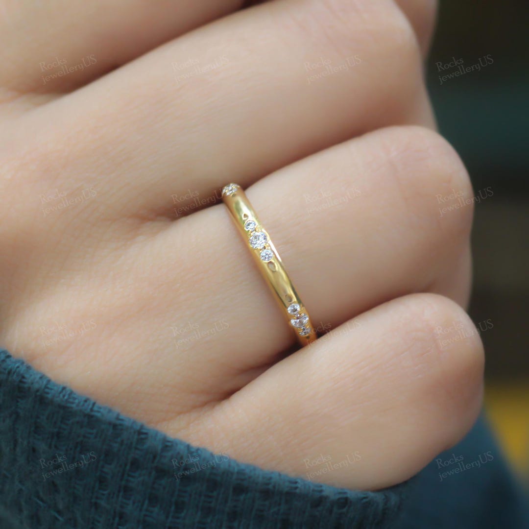 Flush Set Eternity Band, Round Cut Lab Grown Colorless Diamond Wedding ...
