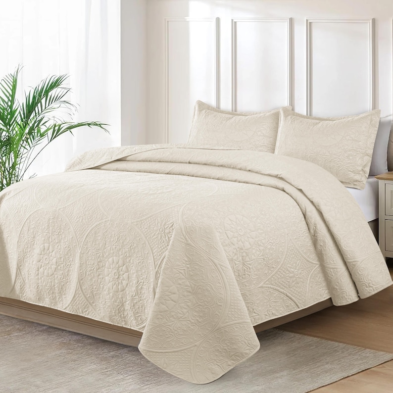 Floral Quilted Bedspread Set - Lightweight Microfiber Bed Cover - Etsy