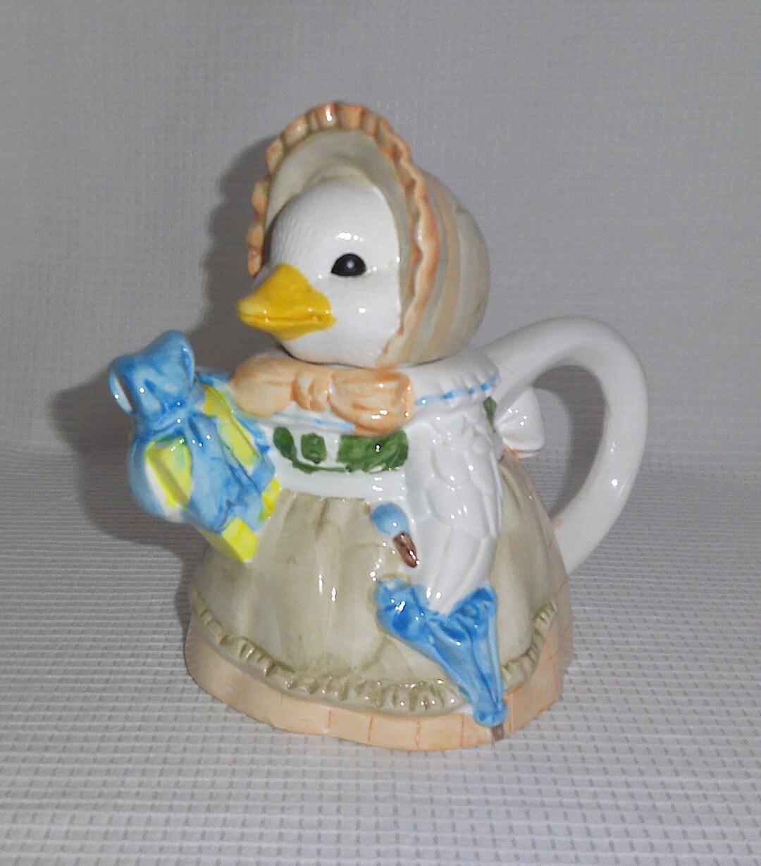 Mrs. Duck Tea Pot - Heritage Mint, Ltd. - London 1991 - Etsy