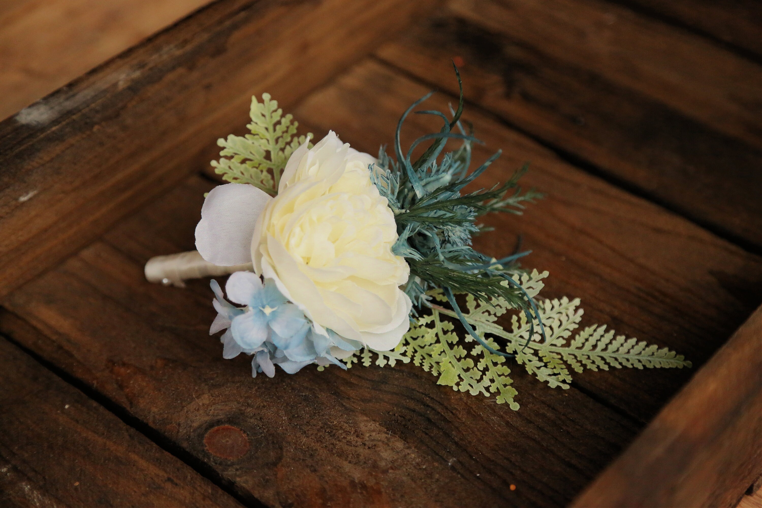 Something Blue Powder Blue Hydrangea Ranunculus Thistle Fern - Etsy