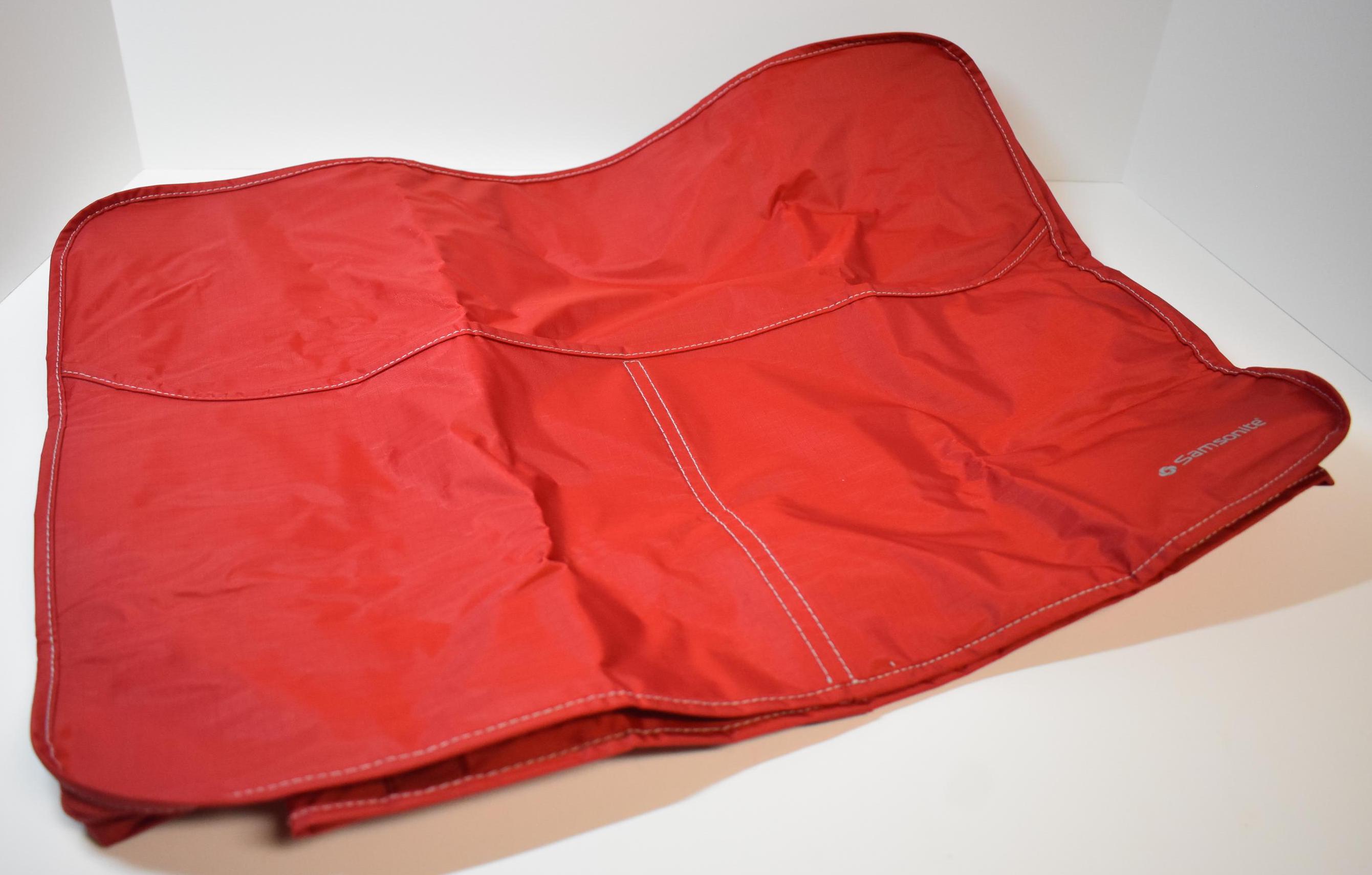 Samsonite Foldaway Packable Suitcase With Pouch - Travel Easy Pack ...