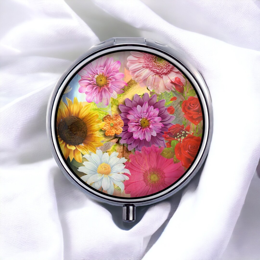 Handmade Silver Compact Round Pill Box - Etsy
