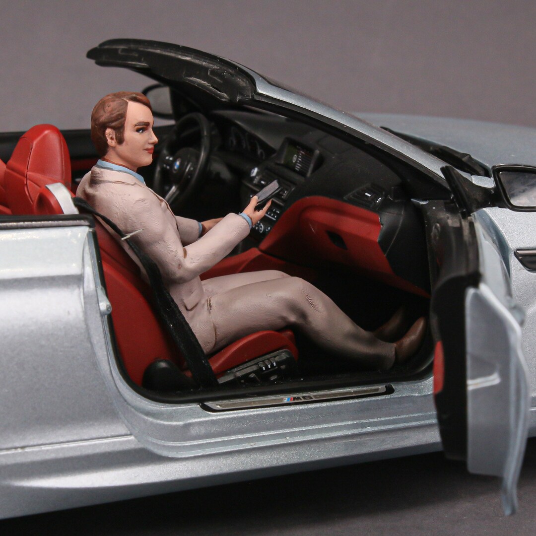 Scale Figure Handpainted / Unpainted Resin Man Guy in 1/24 1/32 1/18 1/ ...