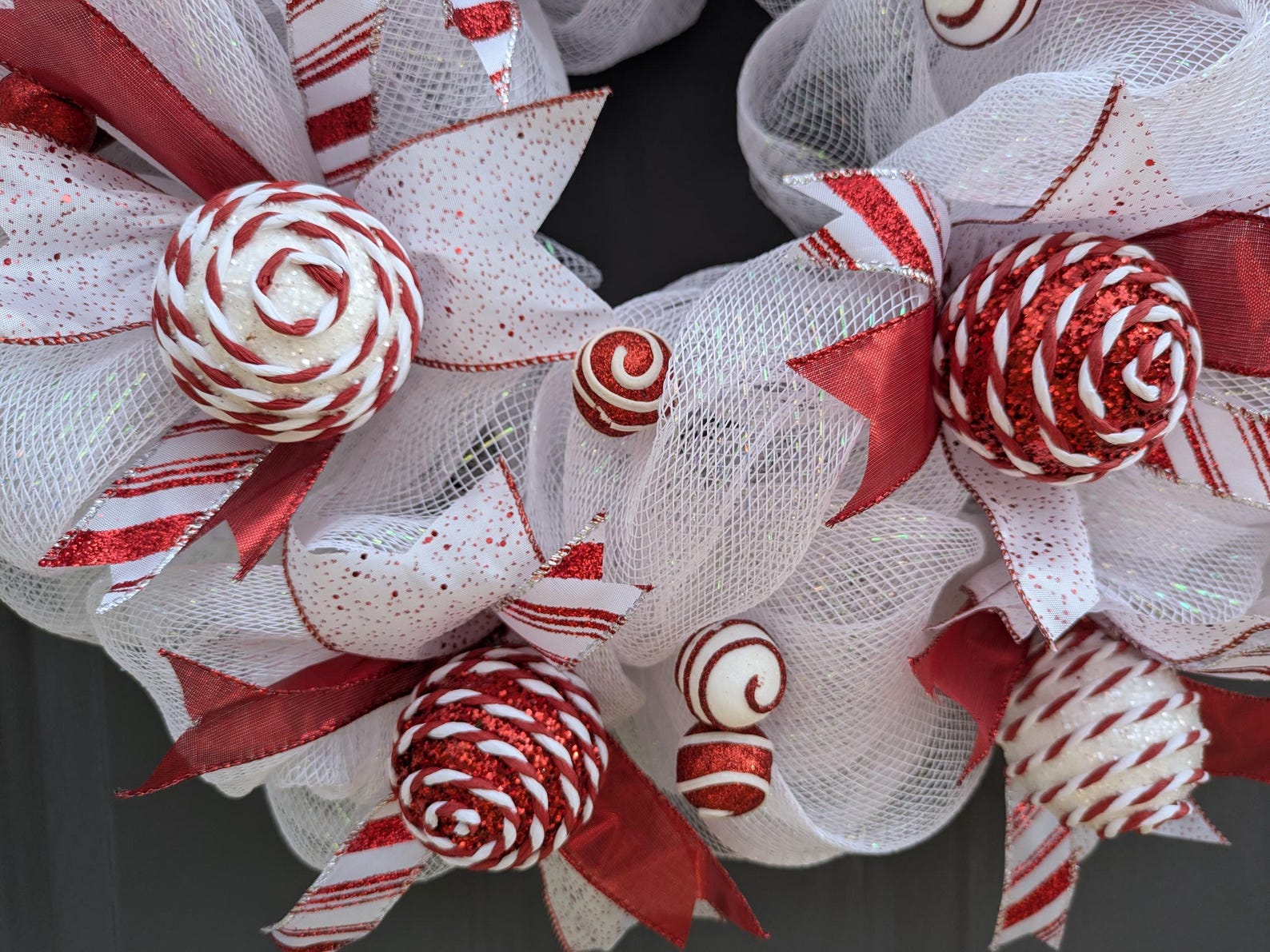 Christmas Peppermint Mesh Ribbon Wreath, Christmas Ornaments Wreath ...