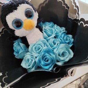 Penguin Ramo Buchon, Forever Mate Bouquet, Heart Eternal Rose Bouquet ...