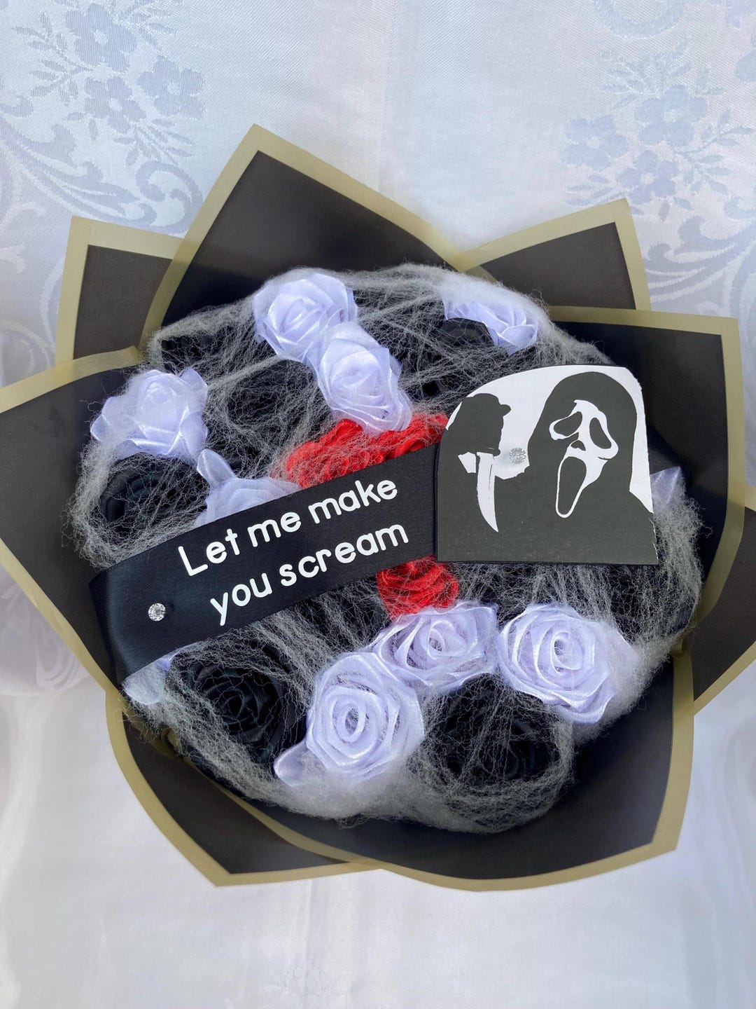 Scary Bouquet, Spooky Ramo Buchon, Dark Gift, Dark Humor Bouquet, Handmade Customizable ...