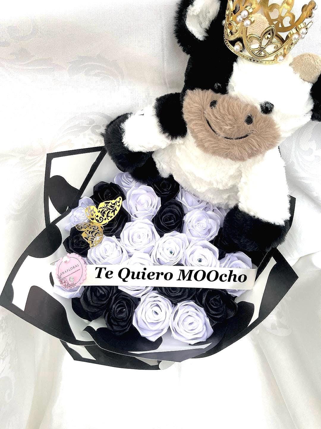 Vaquita Ramo Buchon, Cow Plushie Ramo Buchon, Eternal Rose Bouquet ...