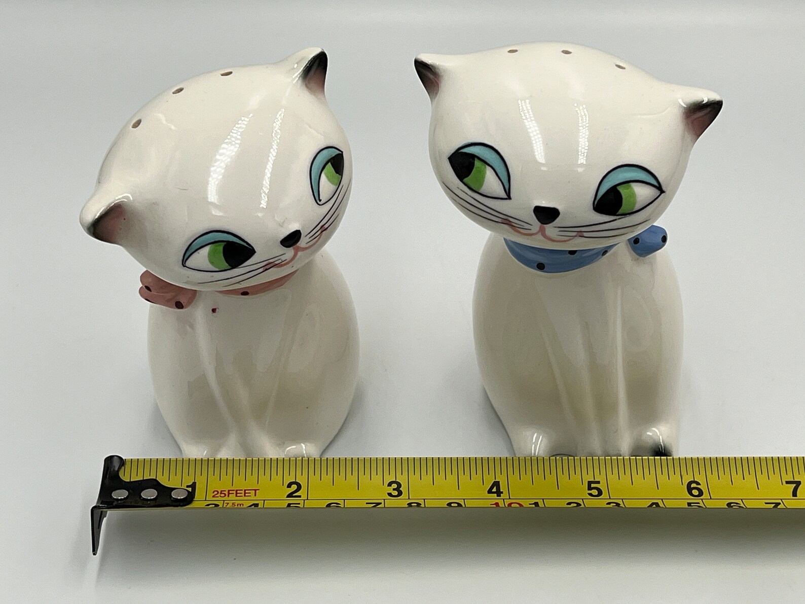 Vintage Holt Howard Cozy Kittens Siamese Cats Salt Pepper Shakers Japan ...