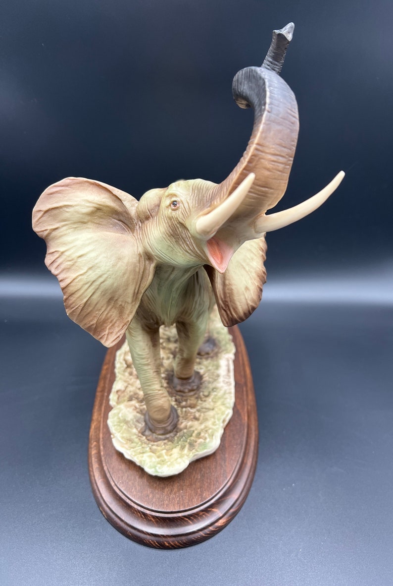 Giuseppe Armani Elephant Statue Handcrafted Porcelain Elephant Figurine ...