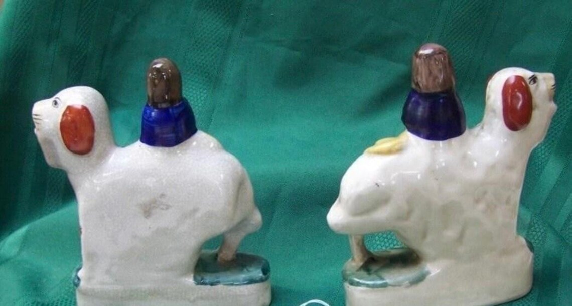Staffordshire Spaniel Dog Figurines - Prince and Princess Pair - Etsy