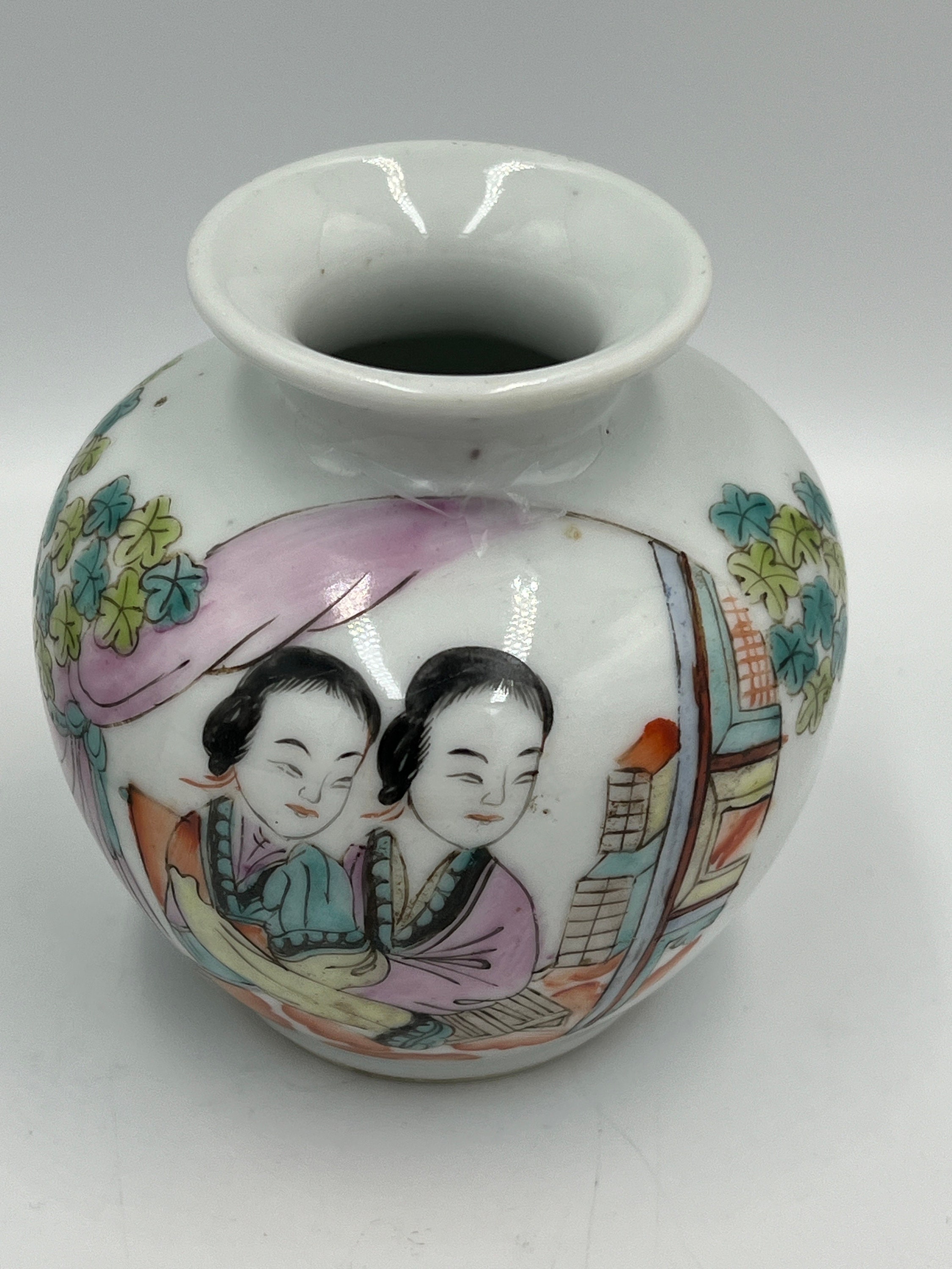 Small Chinese Porcelain Figural Vases Pair - Etsy