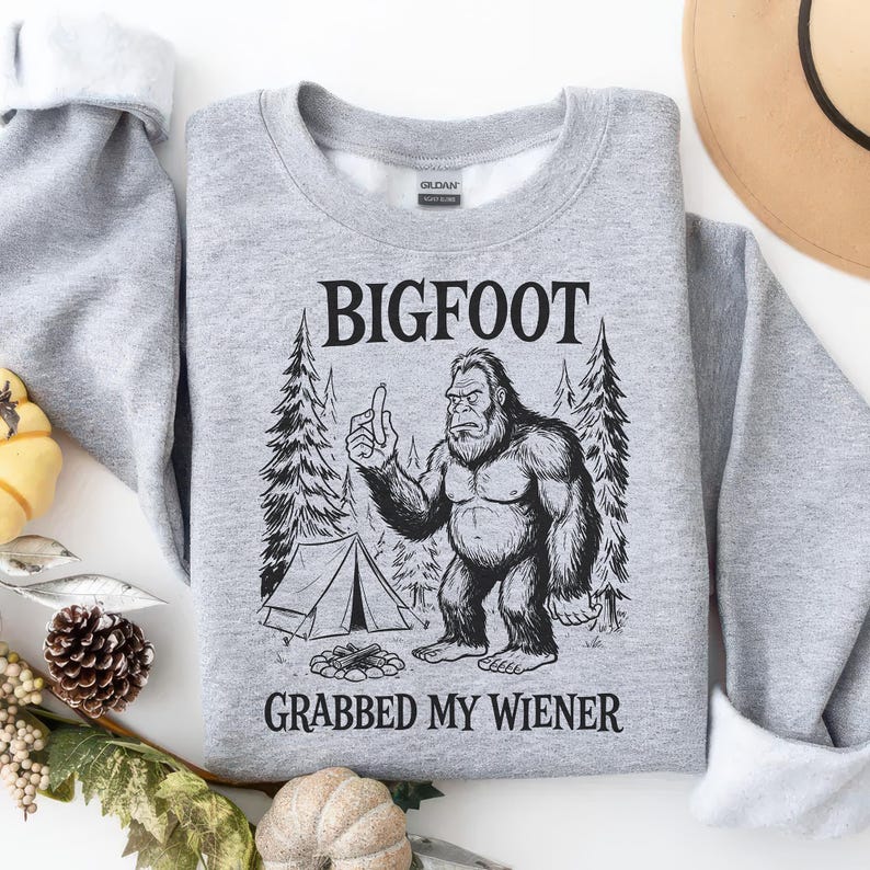 Bigfoot Grabbed My Wiener PNG SVG - Sarcastic Sasquatch Quote Monster ...