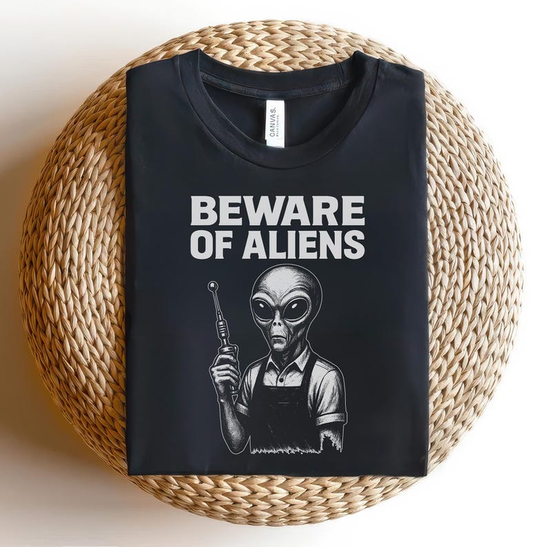 Beware of Aliens PNG SVG - Creepy Extraterrestrial Graphic UFO Sci Fi ...
