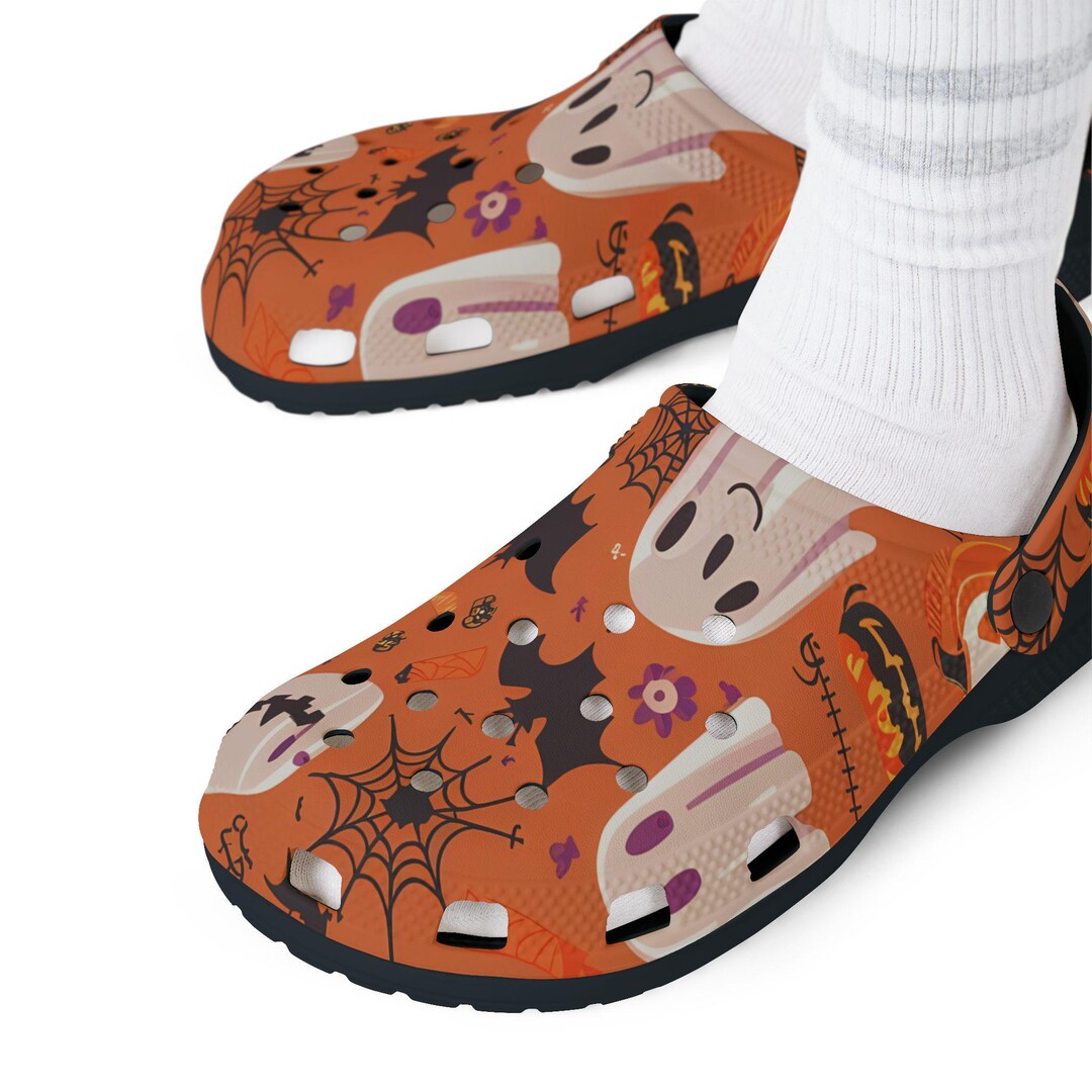 Halloween-themed EVA Foam Rubber Shoes Ghosts & Spooky Vibes - Etsy