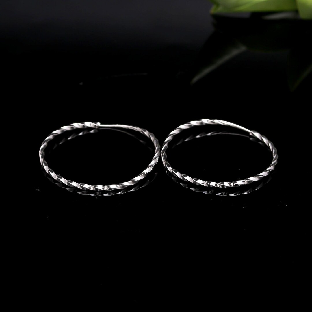 Modern Silver Hoops-minimalist Hoop Earrings-round Silver Hoops-circle ...