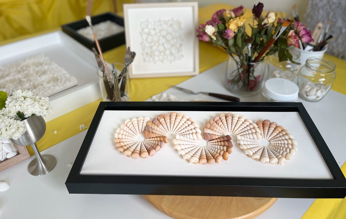 Tarantella-shellsshape Shell Art Piece of Art With Embossed Natural ...