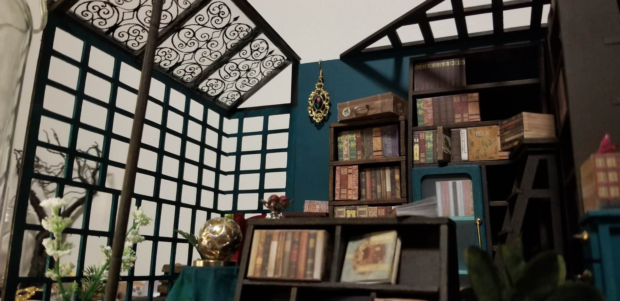 Book Lovers Paradise - Etsy