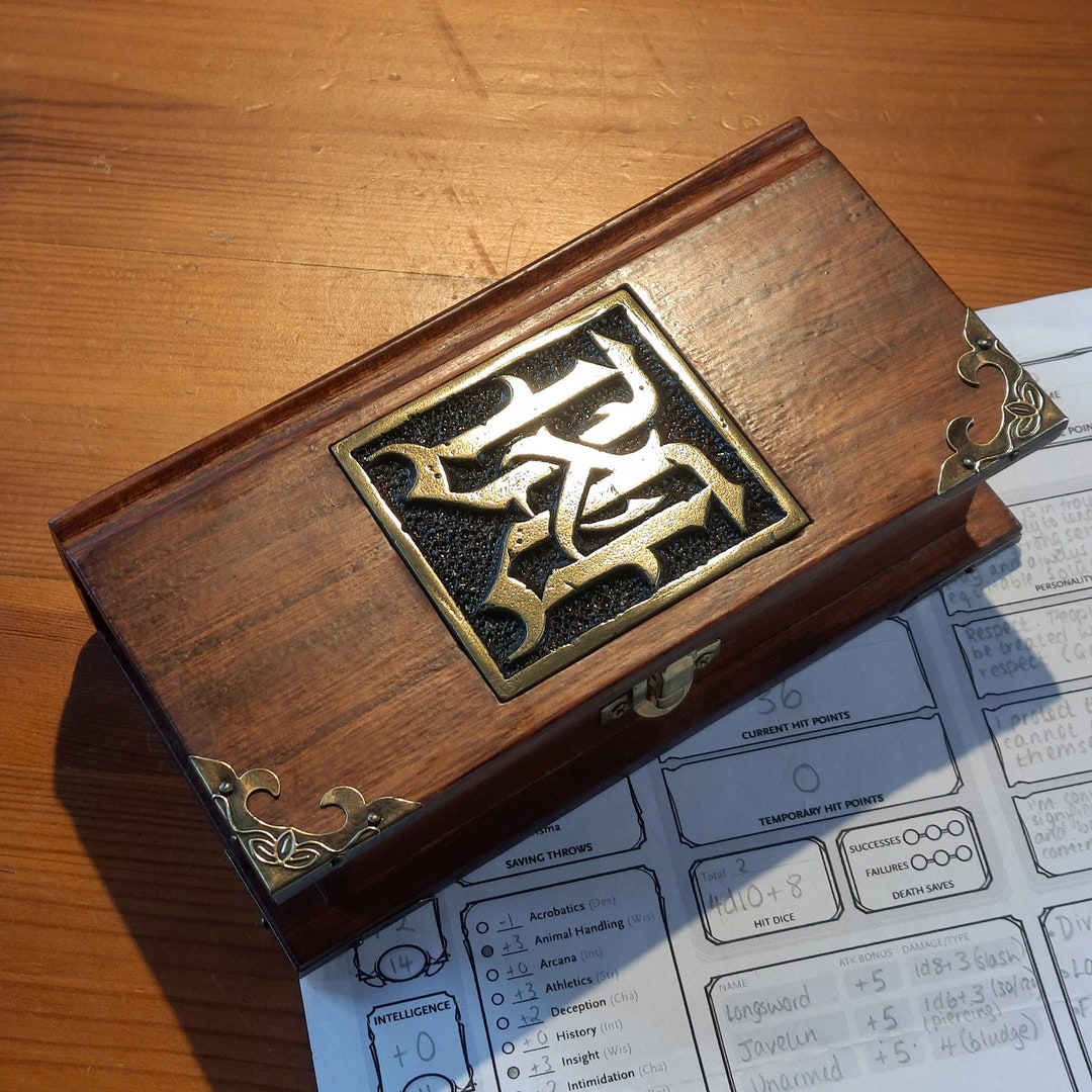 2-in-1 Dice Box & Tray With Original Dnd Logo Design and Mahogany ...
