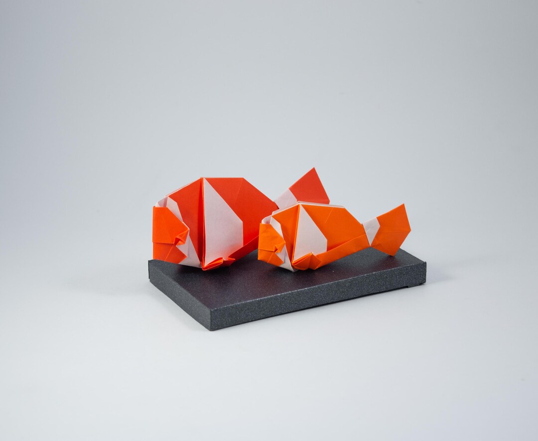 Origami Clownfish, a Special Gift for Aquarium and Sea Lovers - Etsy