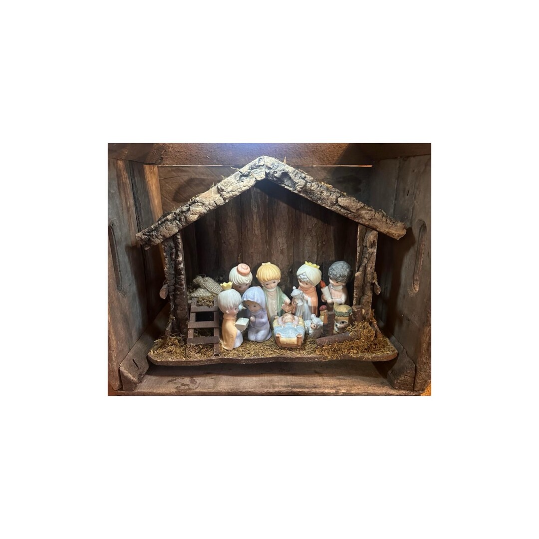 Vintage Handcrafted Wooden Nativity Scene With Figurines, 10 Piece Set ...