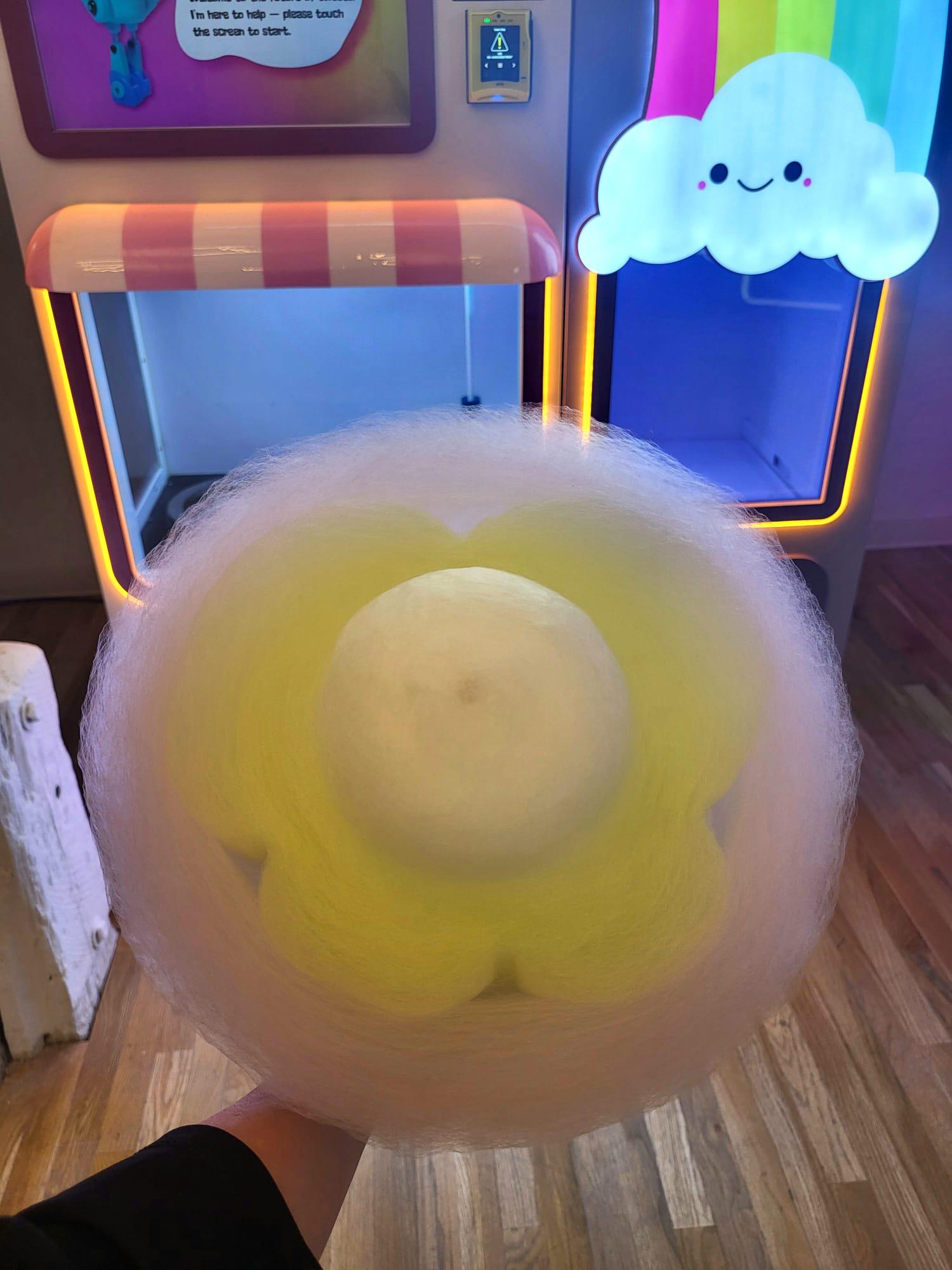 Cotton Candy VX Machine, Vending Machine, Sweet Robo, Candy Machine ...