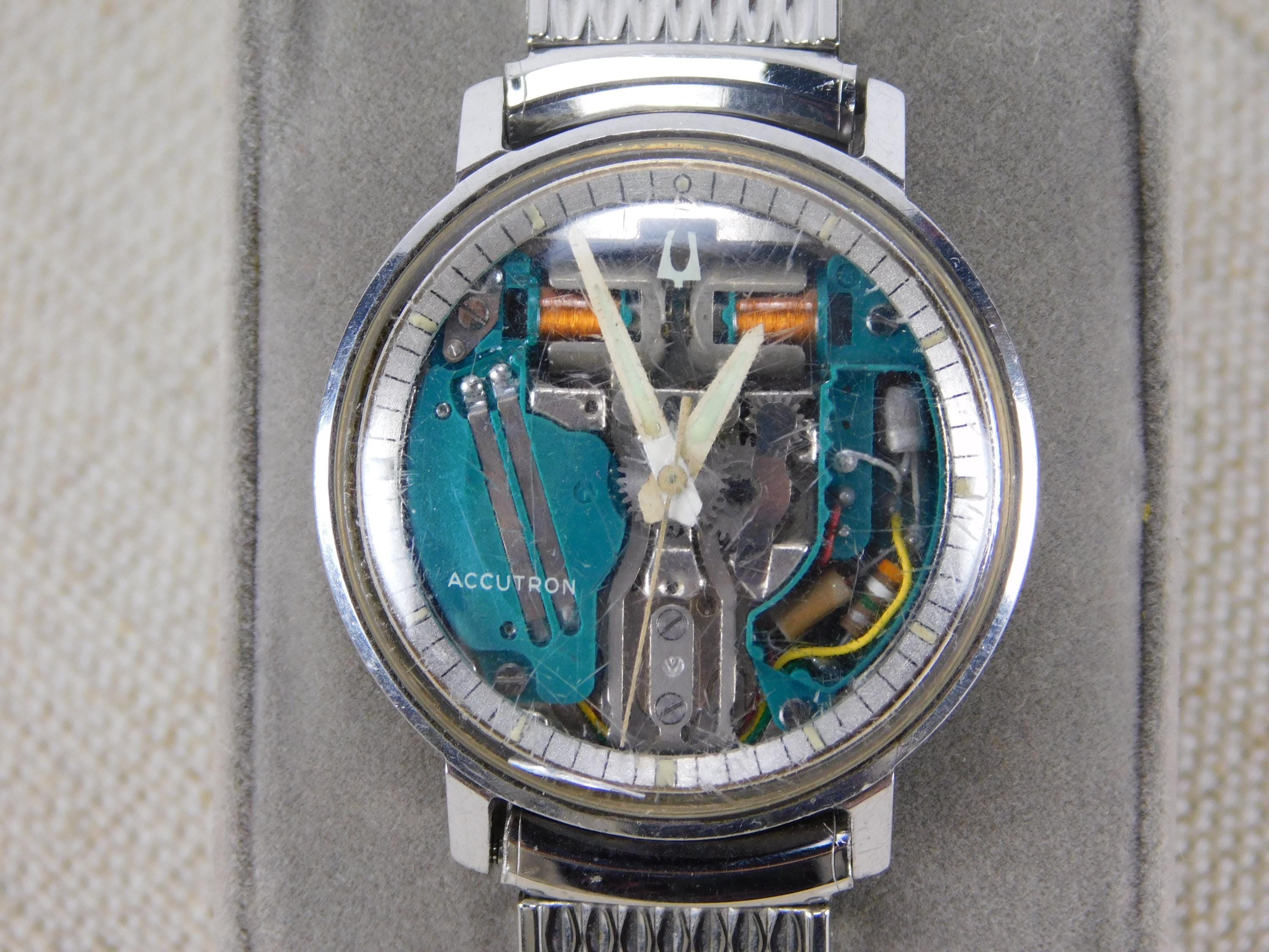 Bulova Accutron 214 Spaceview M6 Watch - Etsy