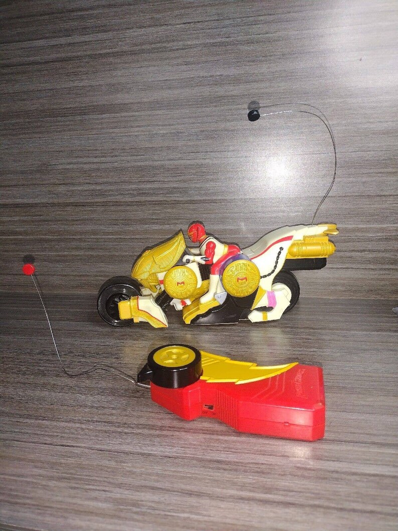 Power Rangers Mystic Force R/C LEGENDARY LION Remote Control Cycle ...