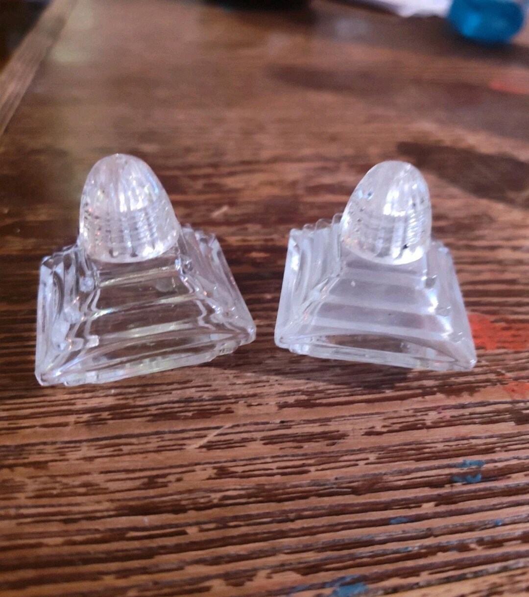 Vintage IRICE Art Deco Pyramid Mini Glass Salt & Pepper Shakers W ...
