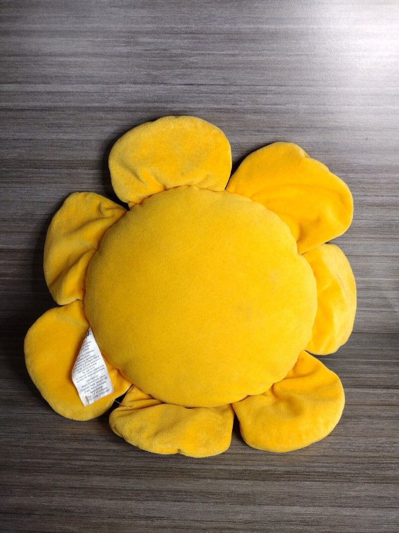Smiley Face Flower Pillow Plush Throw Cushion Daisy Room Decor ...