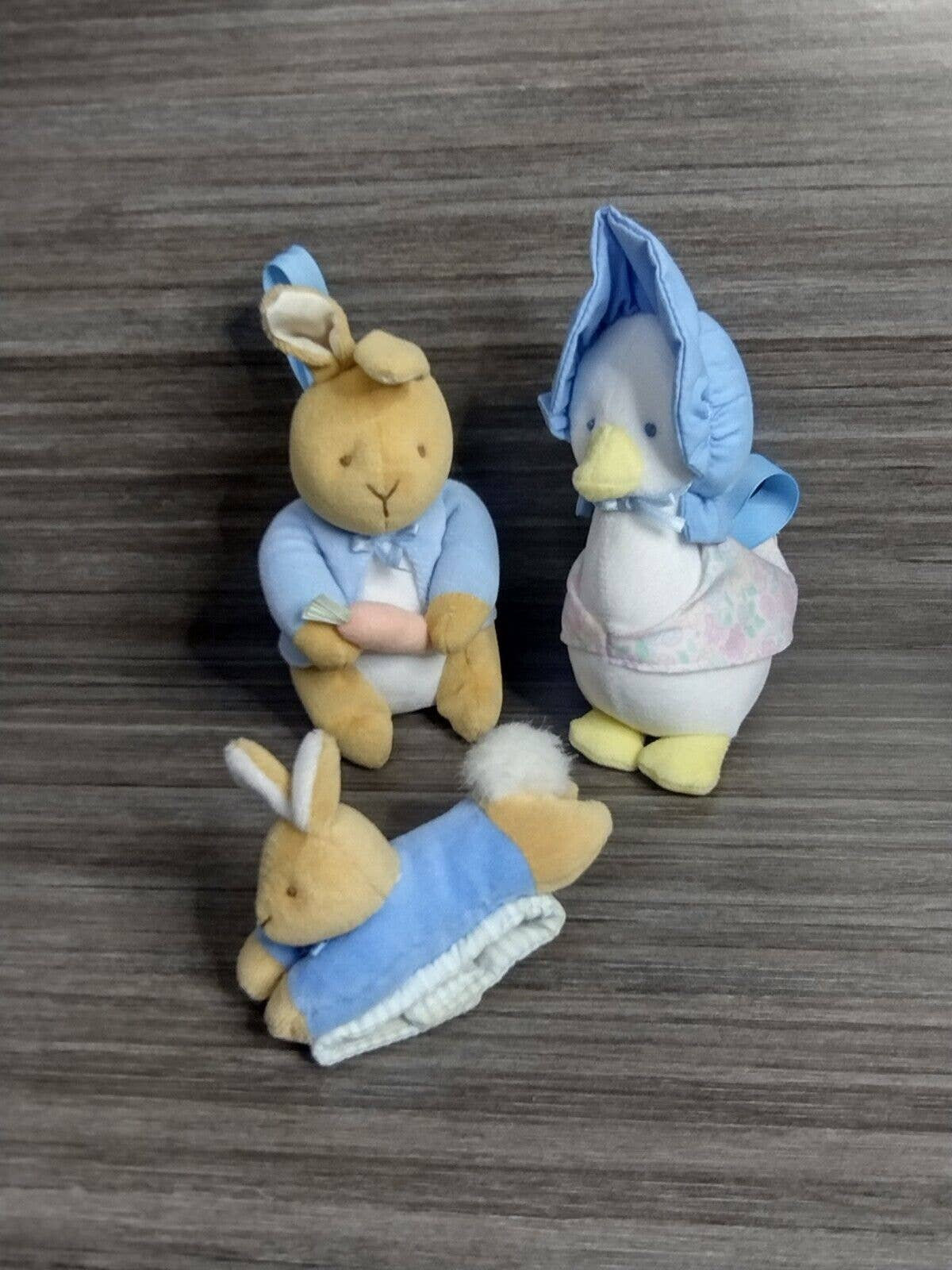 Vintage Peter Rabbit Stuffed Plush Baby Soft Rattle Toy Carseat Eden ...