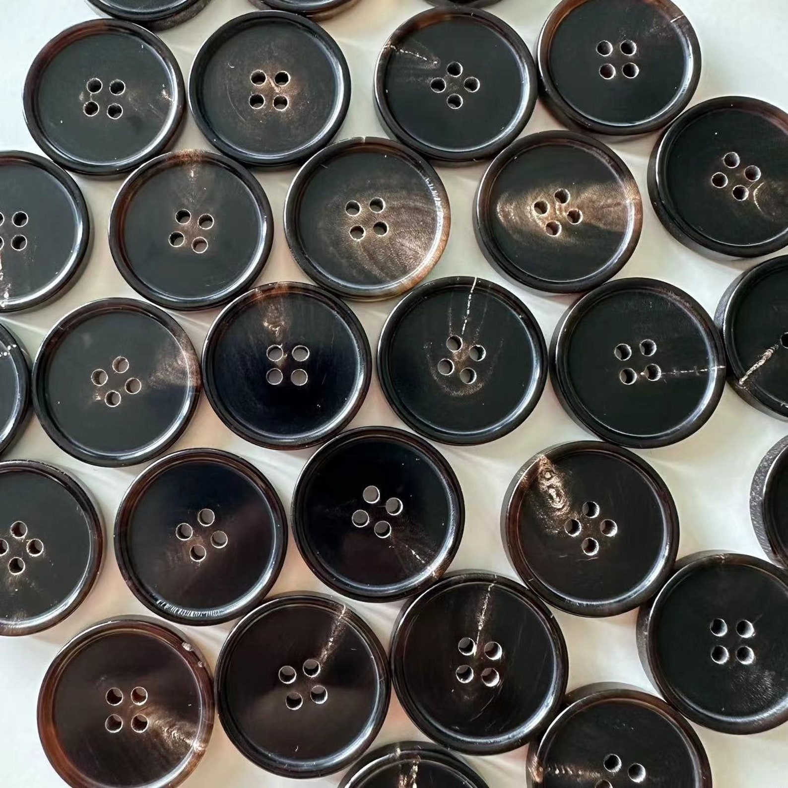 100 Pcs High-quality Black Horn Buttons Four Hole Buttons for Suit ...