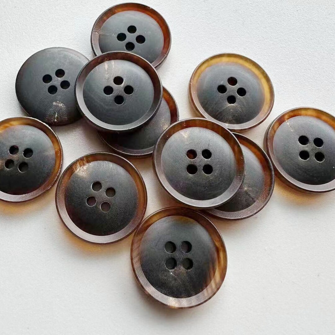 100 Pcs High Quality Dark Brown Horn Buttons Four Hole Buttons for Suit ...