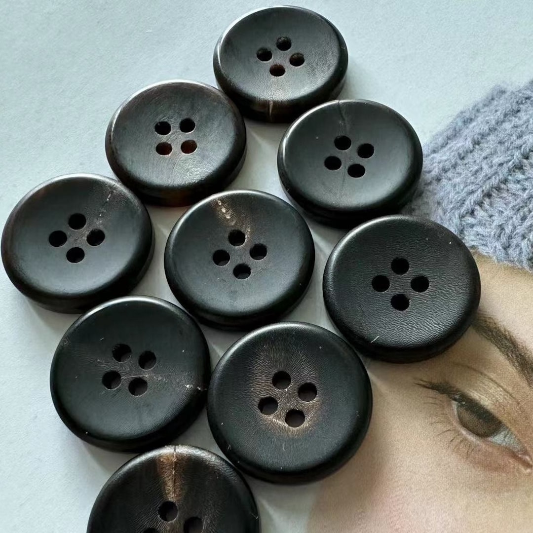 100 Pcs High-quality Black Horn Buttons Four Hole Buttons for Suit ...