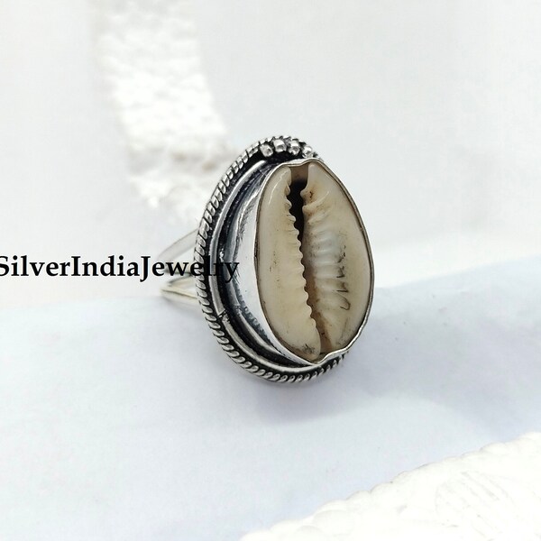 Cowrie Shell Ring - Etsy