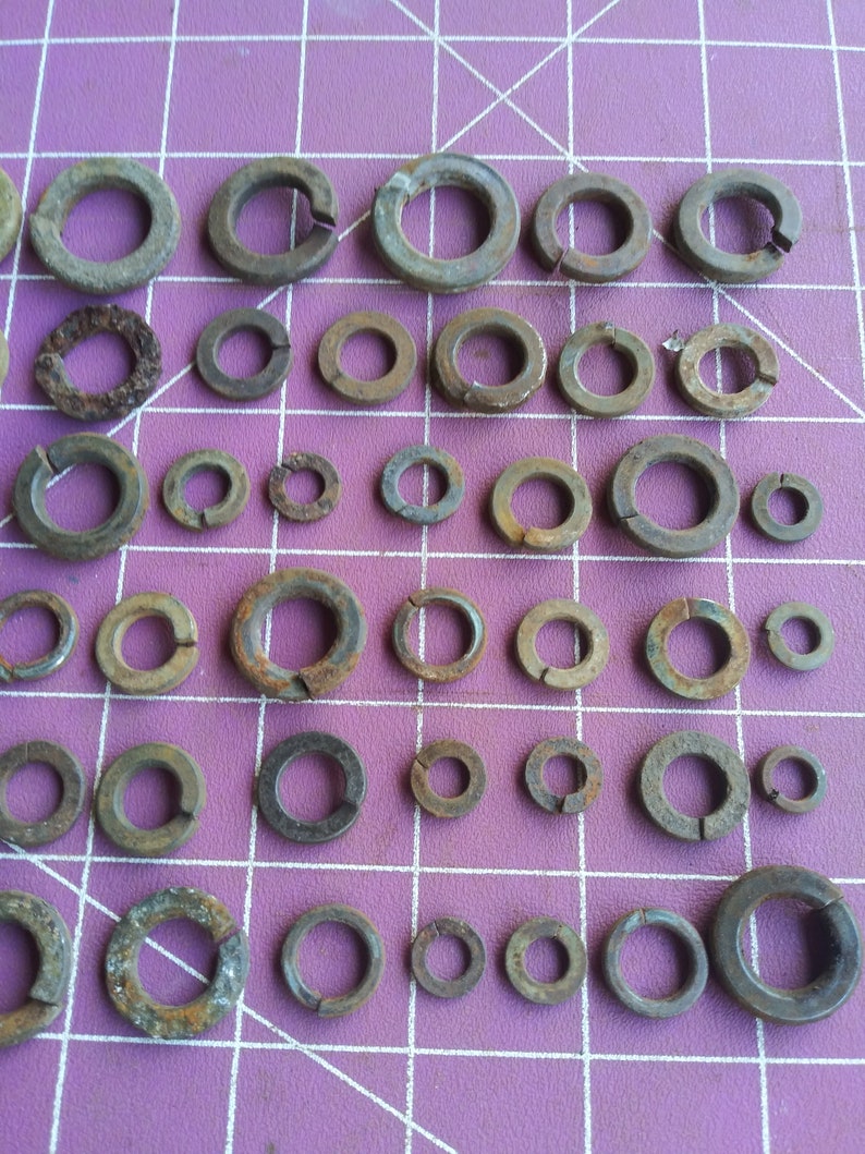 45 Rusty Washers Metal Circles Altered Art Crafts Assemblage Sculpture ...