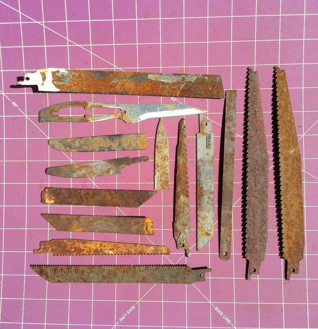 14 Rusty Old Blades Saw Knife Vintage Altered Art Crafts Assemblage ...