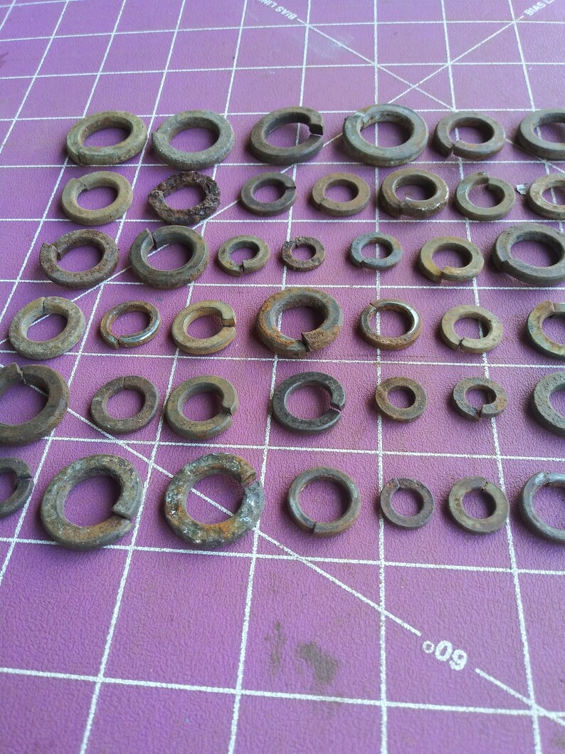 45 Rusty Washers Metal Circles Altered Art Crafts Assemblage Sculpture ...