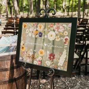 Pressed Flower Custom Wedding Sign - Etsy