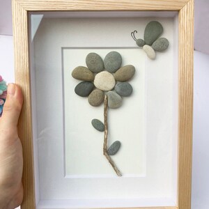 Flower Pebble Art, Gift for Mom, Mother's Day Gift, Garden Pebble Art ...